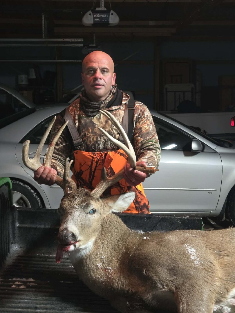 rackline.ai | Whitetail Scoring App - AI Buck Scoring & Age Estimates