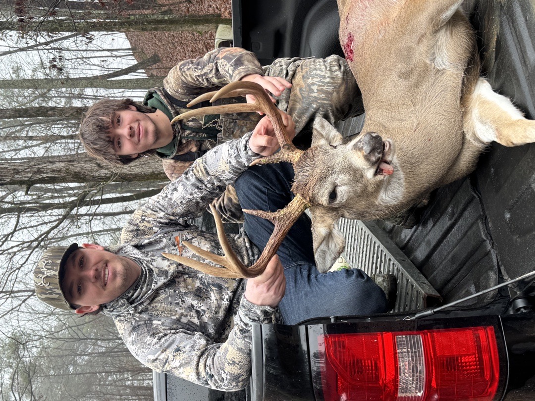 rackline.ai | Whitetail Scoring App - AI Buck Scoring & Age Estimates